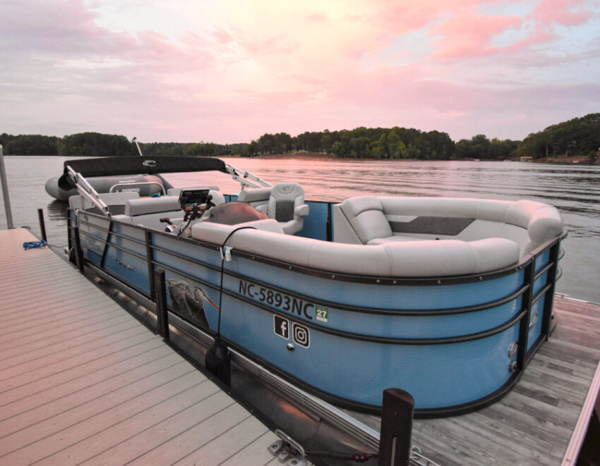 Pontoon Boat Rentals in North Carolina | Blue Heron Boats