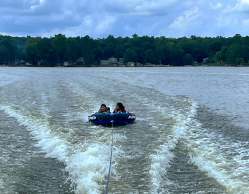 Pontoon Boat Rentals in North Carolina | Blue Heron Boats